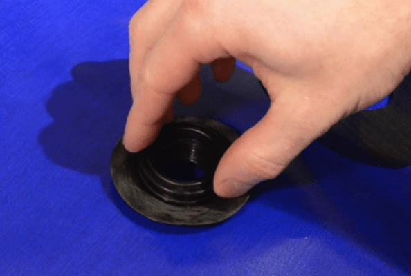 Step 5: Installing a Boston Valve - DIY Packraft